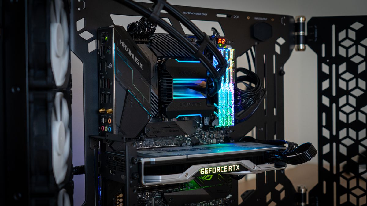 Hardware Installation - Cooler Master MasterFrame 700 Review: A ...