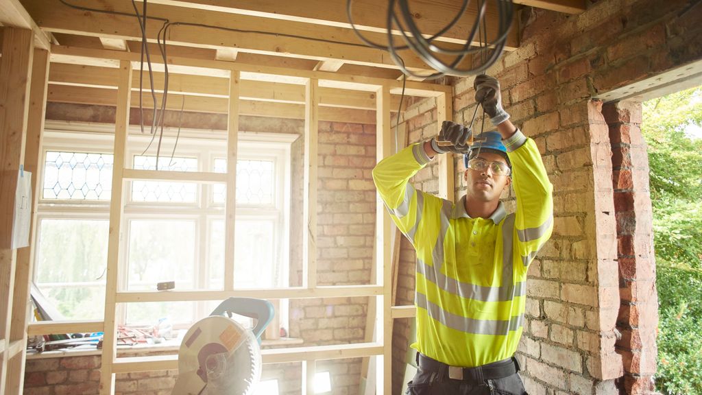Find a Builder: How to Find the Right Trades for Your Build | Homebuilding