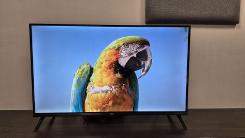 TCL 32S5400 review: a super-tempting cheap small TV, with some ...