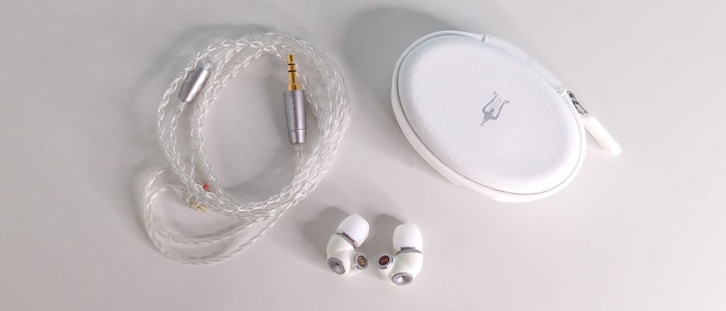 Meze Alba review: Comfortable, great-sounding wired in-ear buds | Tom's ...