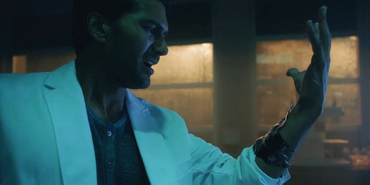 How The Flash Introduced Its New Villain Bloodwork | Cinemablend