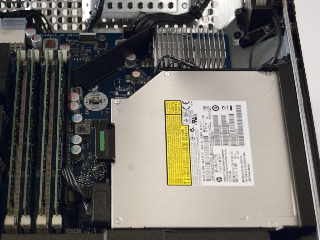 HP Z1 All-In-One Workstation: What It Looks Like Inside