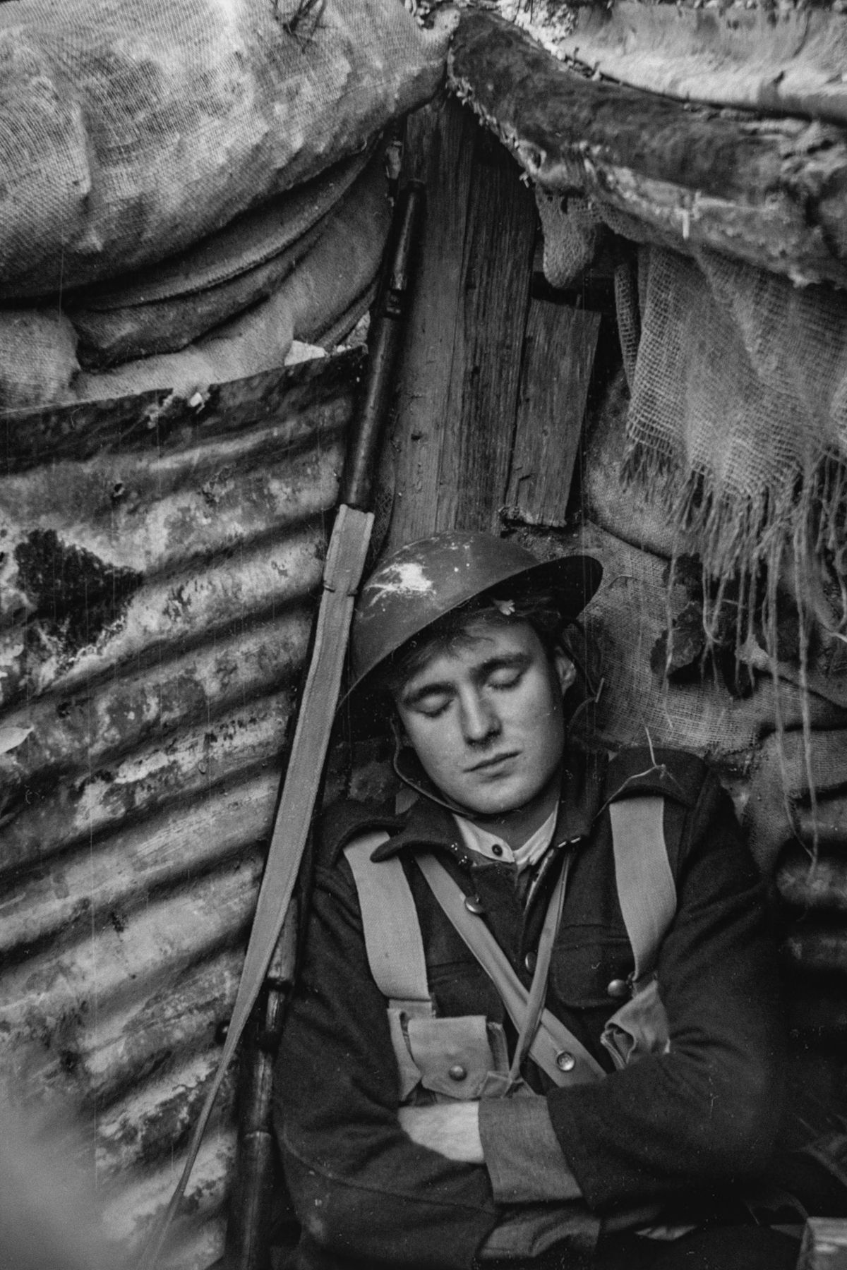 I shot photos with a 108-year-old Kodak camera lens to commemorate the ...