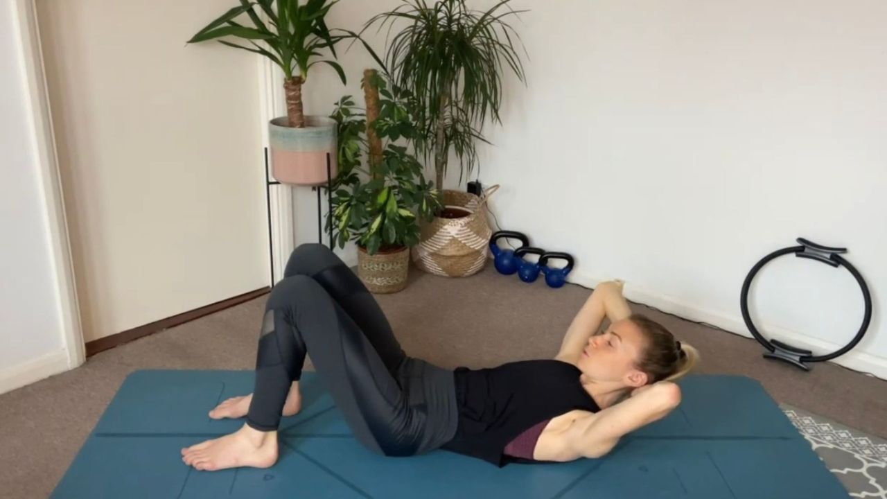 Improve your posture and strengthen your entire body with this 8-move ...