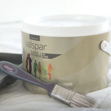 How to cut in paint - for clean lines and corners when painting walls ...