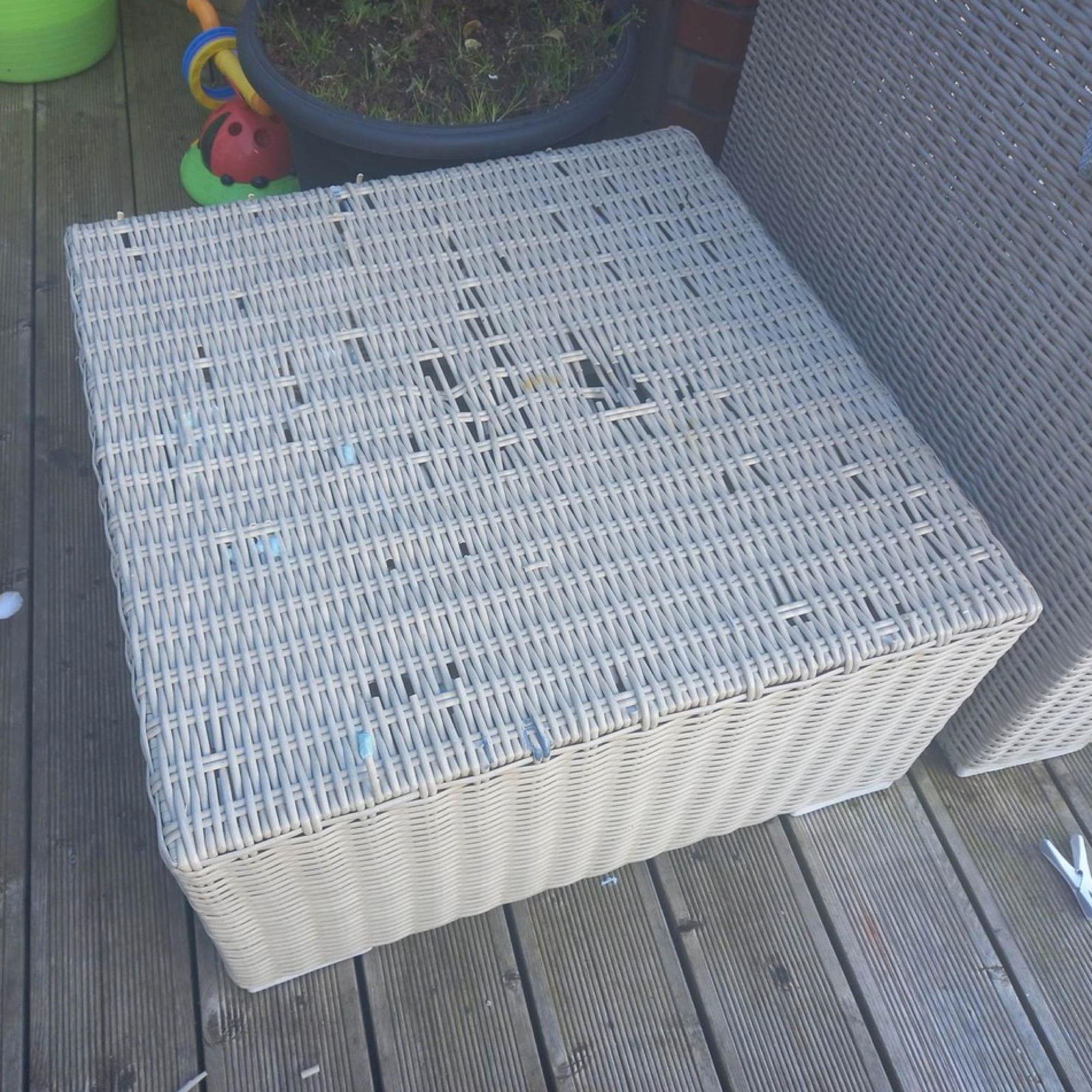 This couple's rattan garden furniture upcycling hack is genius | Ideal Home