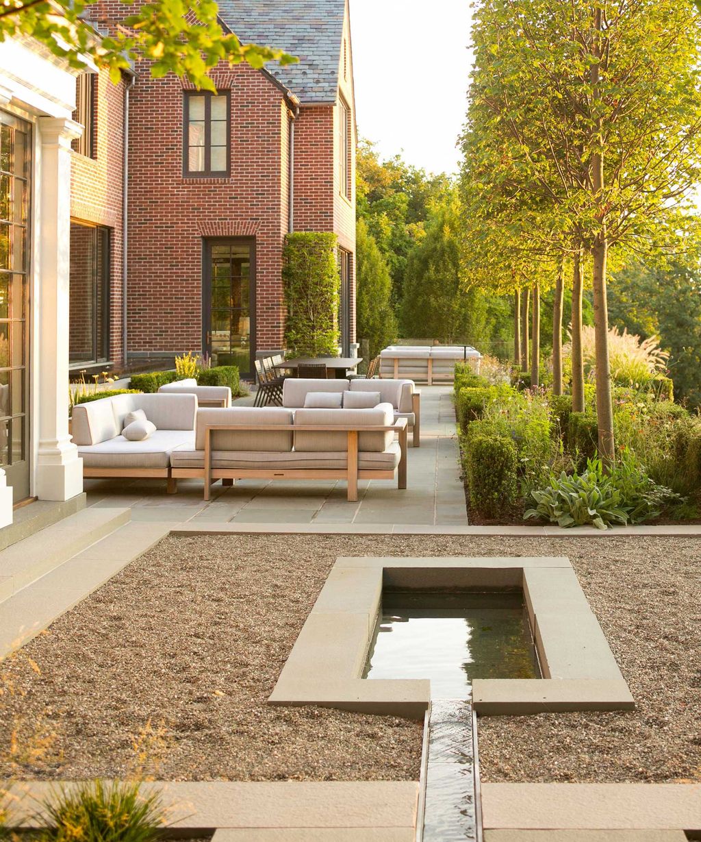 Paved backyard ideas: 10 inspiring looks | Homes and Gardens