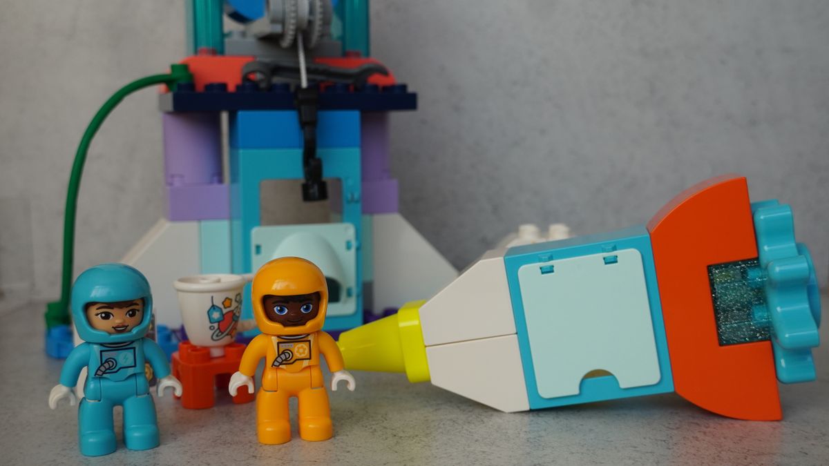 Lego Duplo 3-in-1 Space Shuttle Adventure review | Space