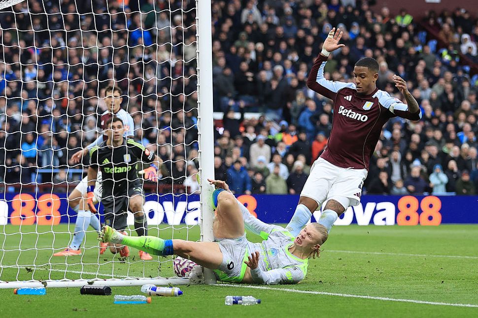 Is Erling Haaland injured this weekend? Premier League injury update ...