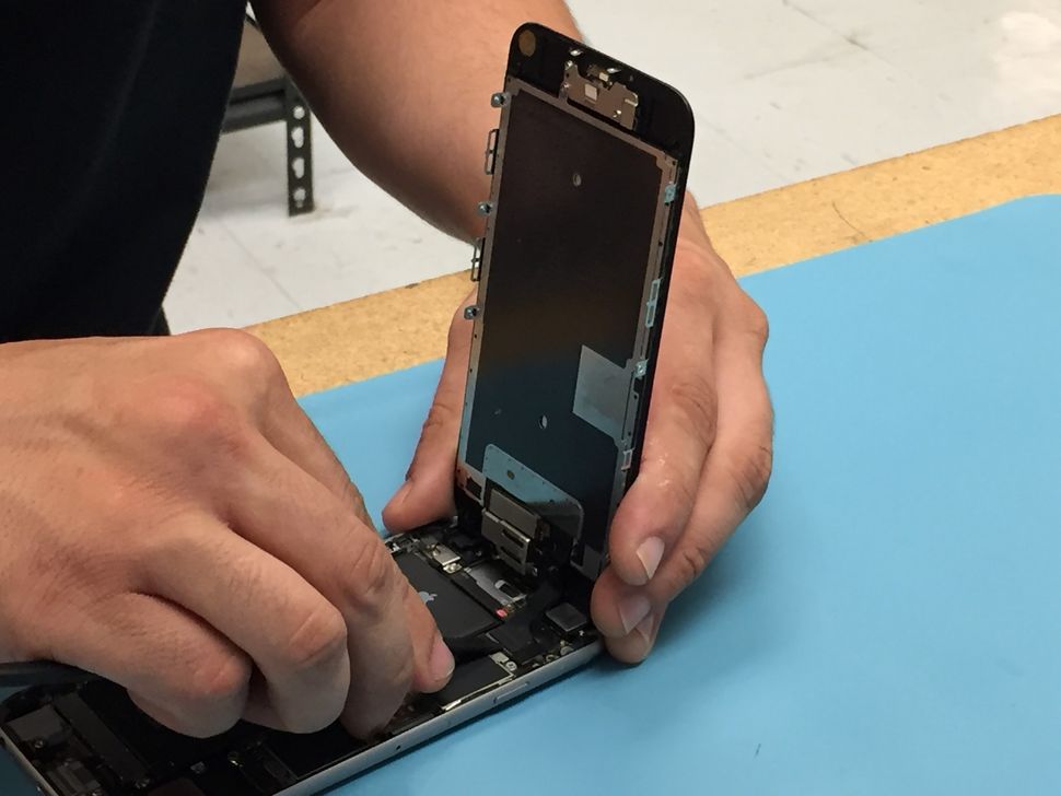 How to replace the iPhone 6s battery | iMore