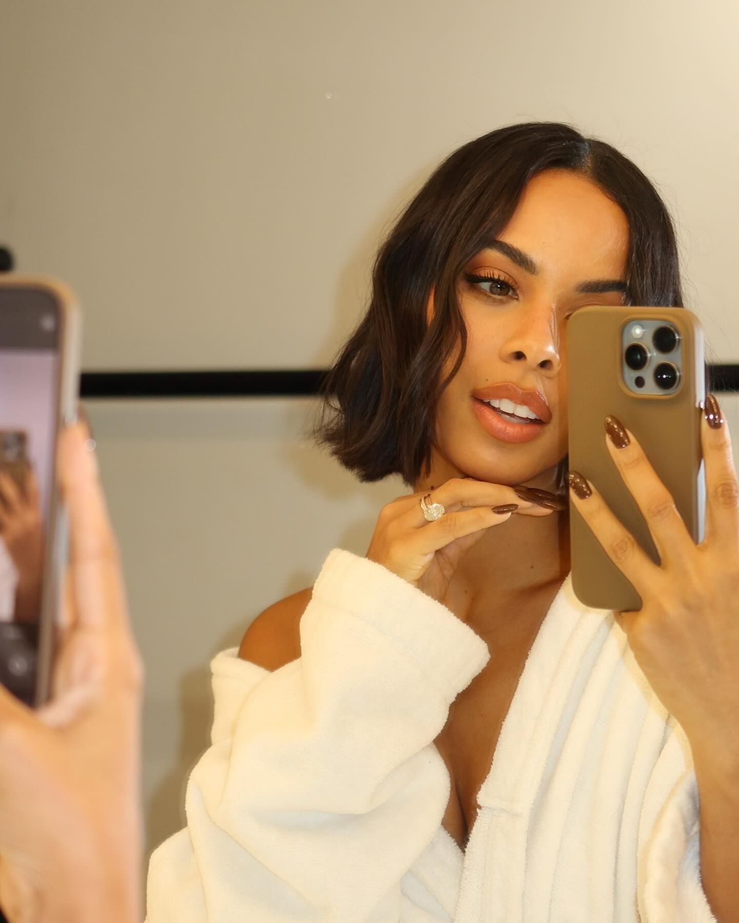 The Square Bob Is the Chic Hair Trend to Watch This Spring | Who What Wear