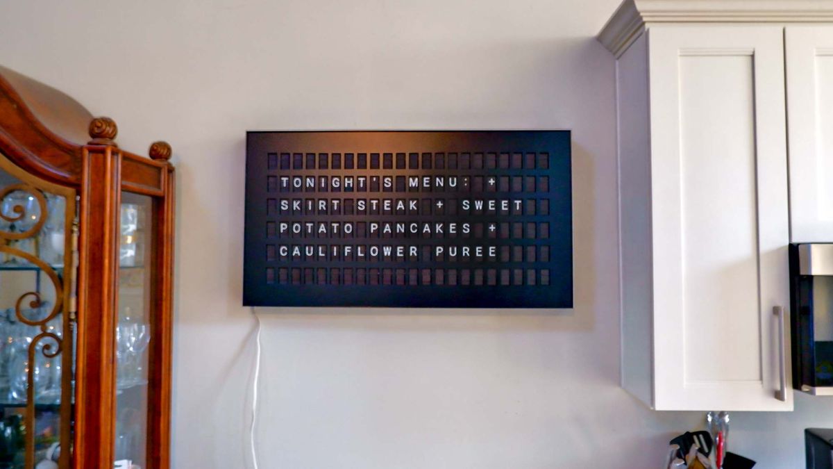 I tested this $3,000 smart messaging display — and it's awesome | Tom's ...