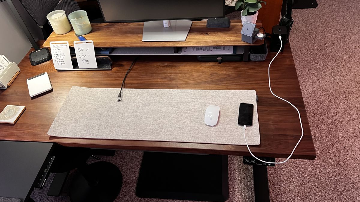 Flexispot E7 Pro standing desk review | TechRadar