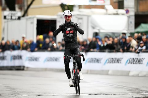 Jonas Vingegaard wins stage 3 atop Alto do Castelo at Gran Camiño ...