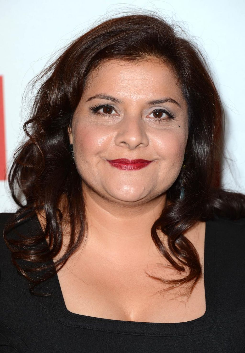 Ex EastEnders star Nina Wadia joins the cast of Holby City | News ...