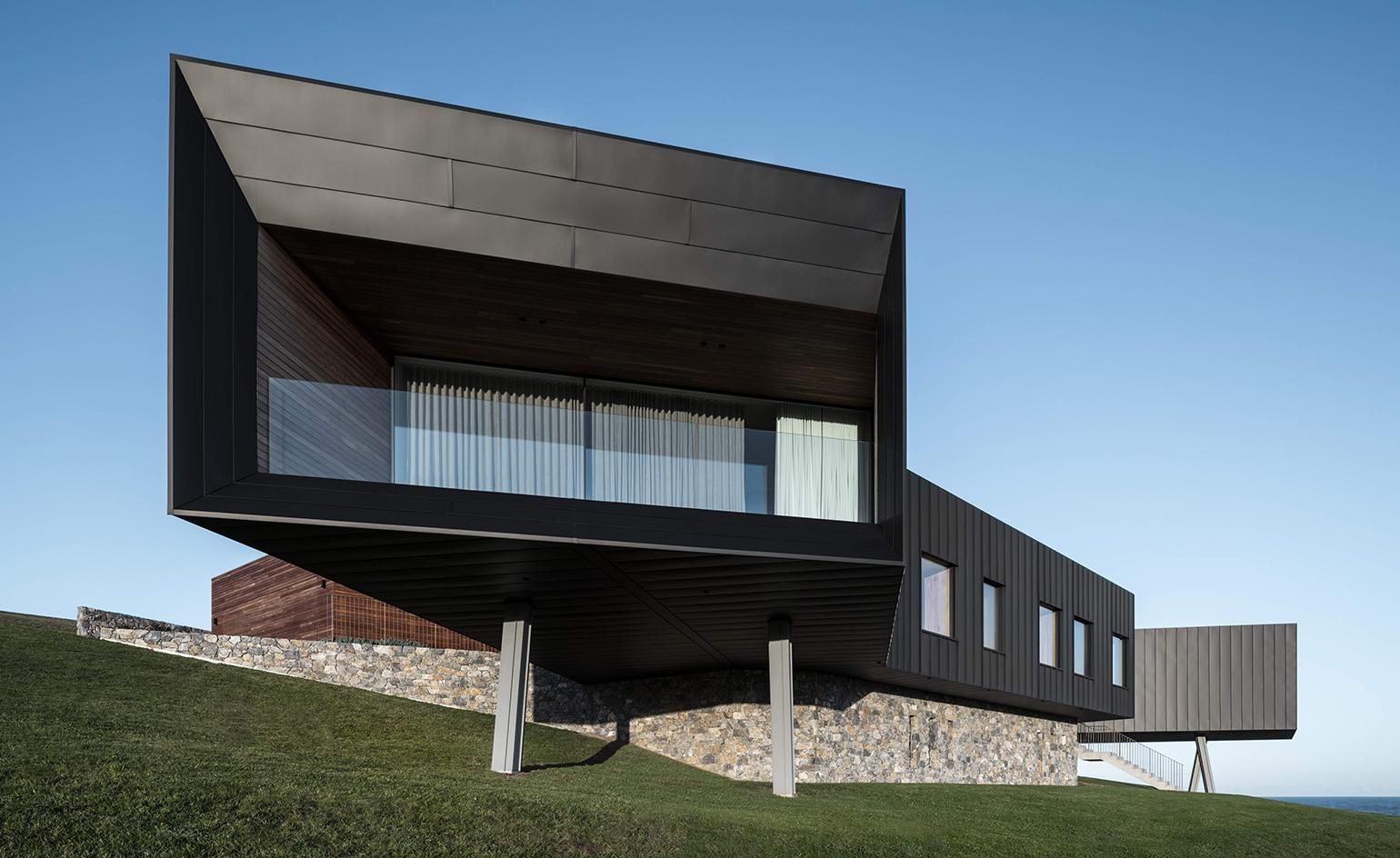 Headland House opens in Gerringong | Wallpaper