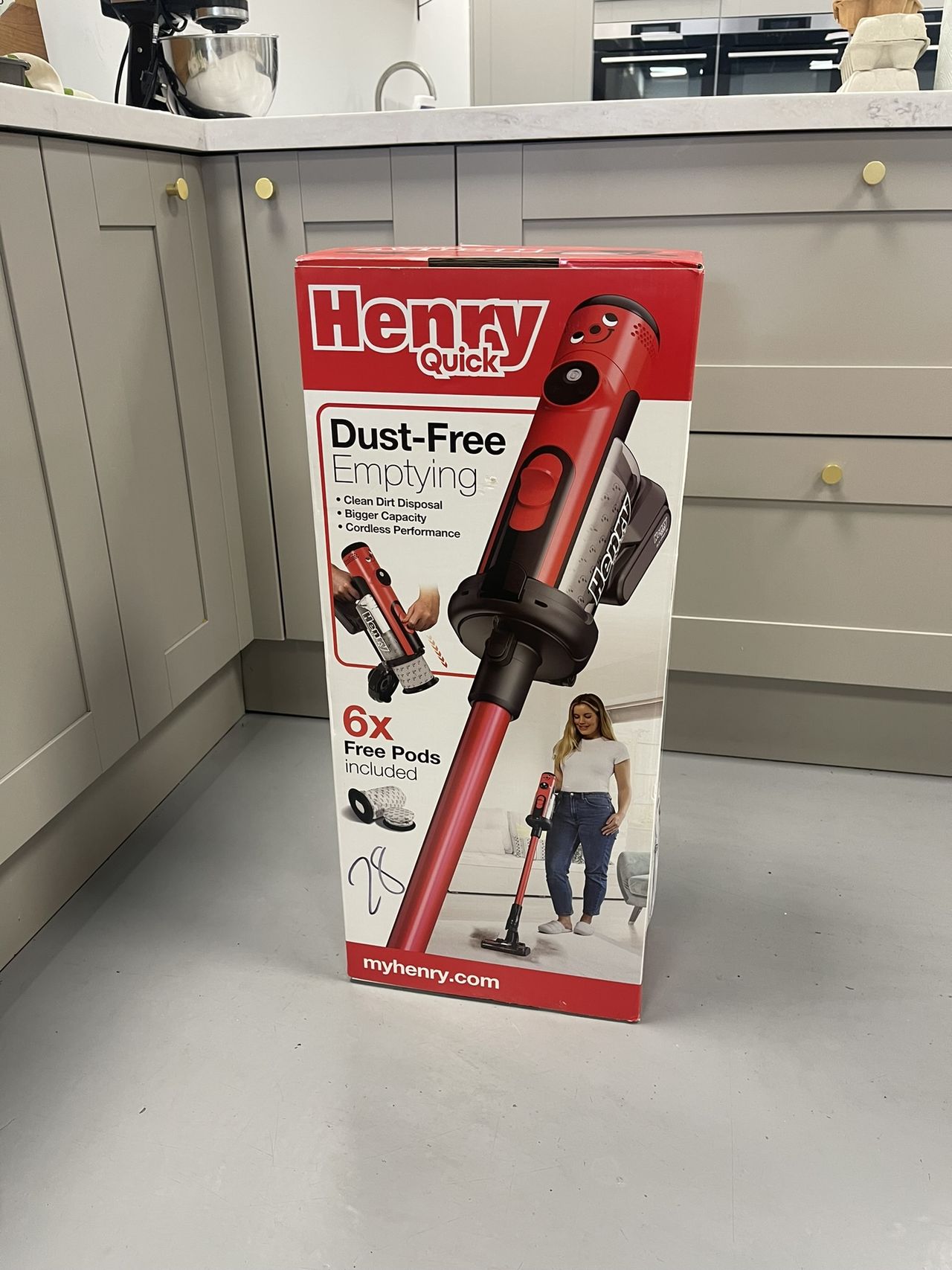 Henry Quick cordless vacuum review: their first cordless stick | Homes and Gardens