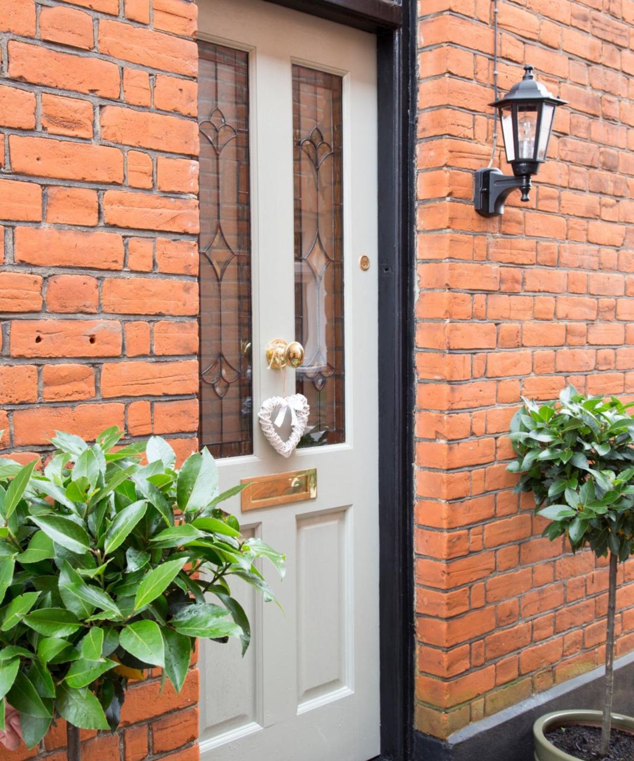 7 sweet spring front door ideas to try in 2024 | Real Homes