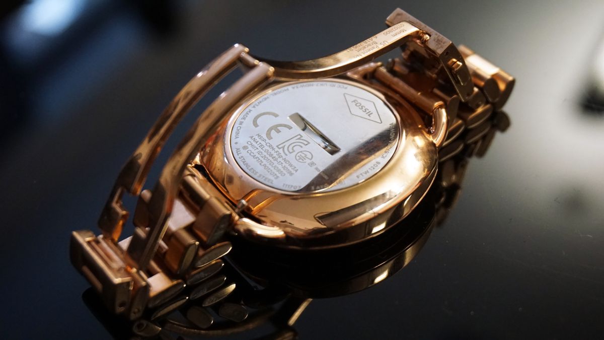 Compatibility, app and battery life - Fossil Q Accomplice review - Page ...