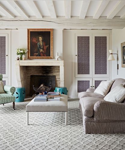 10 carpet trends interior designers are embracing in 2025 | Homes and ...