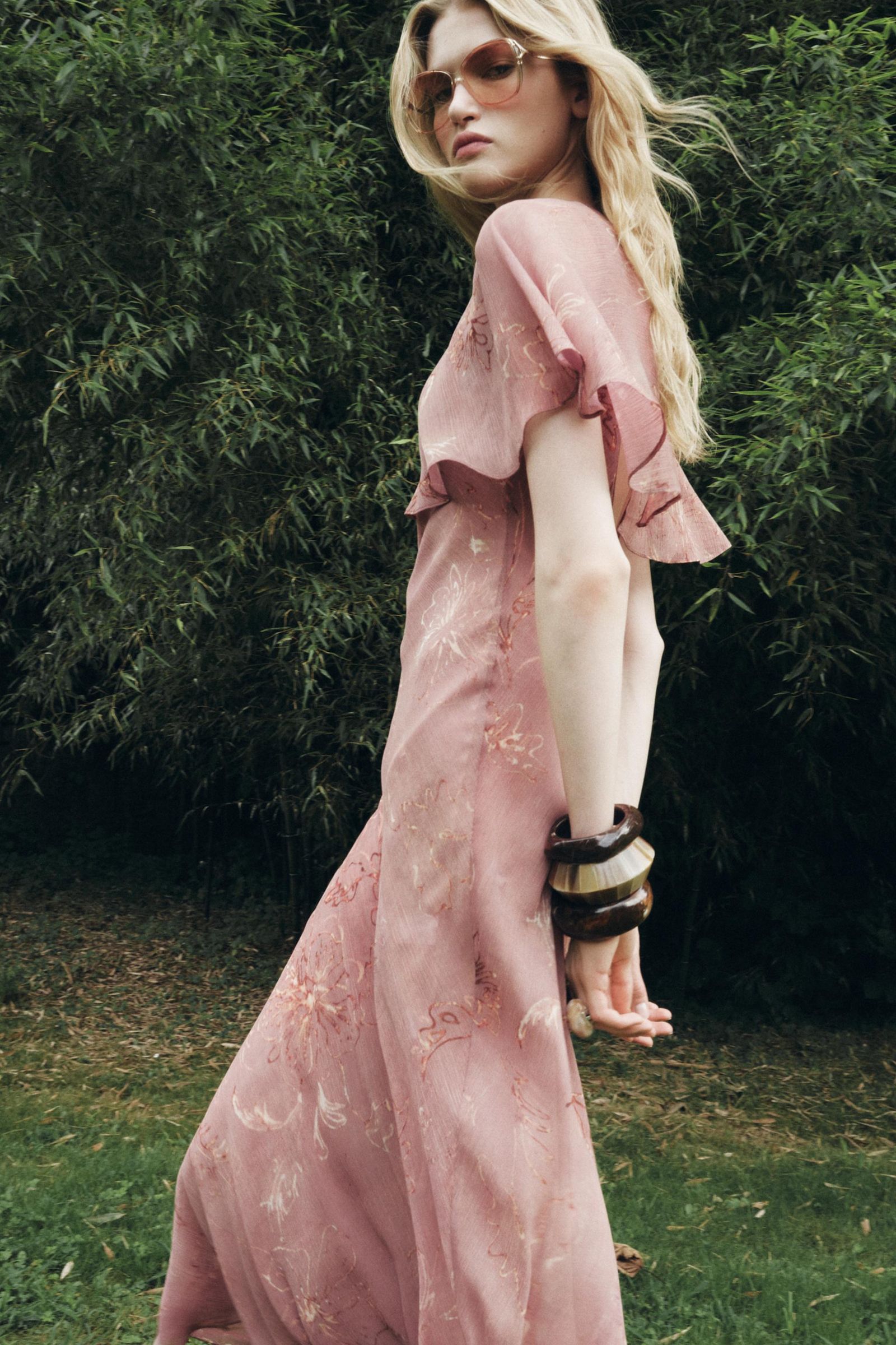 9 Trendy Items I'm Buying to Enhance My Outfits This Fall | Who What Wear