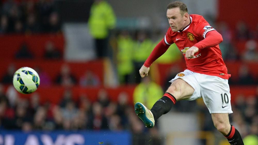 Rooney shrugs off boxing controversy after win | FourFourTwo