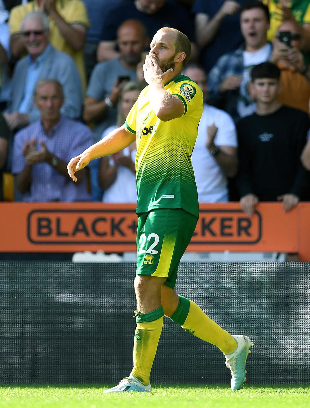 Impressive Pukki hits treble against Newcastle | FourFourTwo