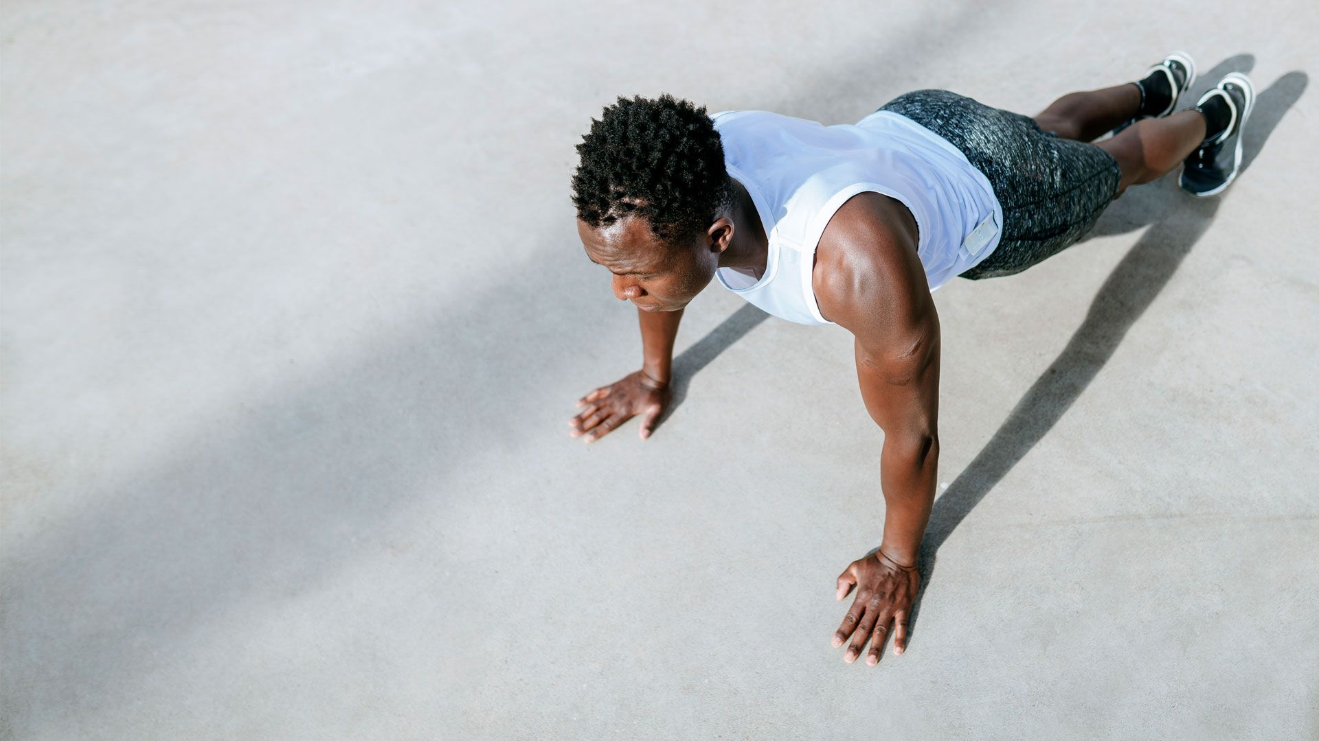 What muscles do push-ups work? | Fit&Well