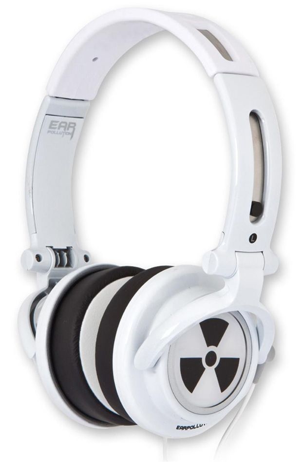 Review: EarPollution Mogul and CS40S Headphones | Guitar World