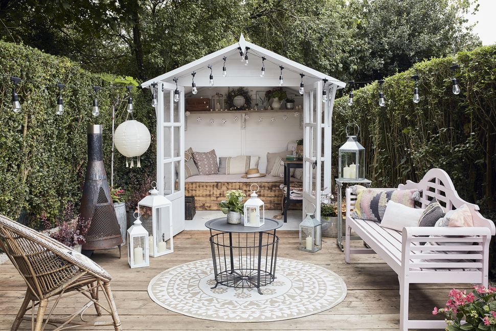 Summer House Interior Ideas to Create an Outdoor Retreat | Homebuilding
