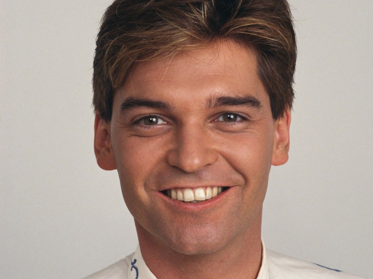 Celebrity teeth: before and after veneers and whitening | GoodtoKnow