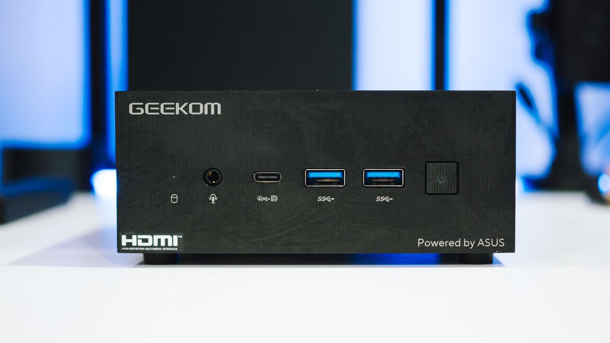 AYANEO Retro Mini PC AM01 review: Compact but mighty enough for light ...
