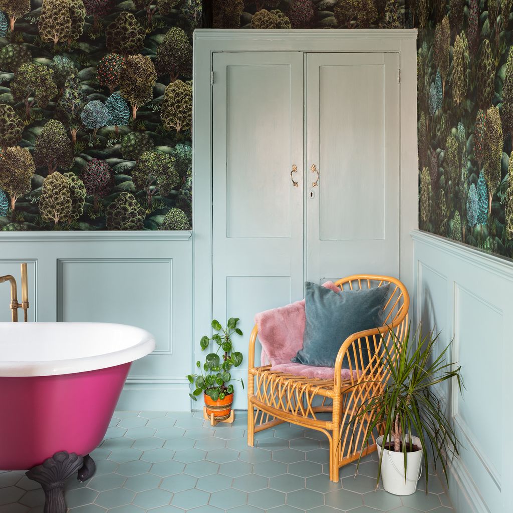 10 stylish and colourful bathroom wall panelling ideas | Ideal Home
