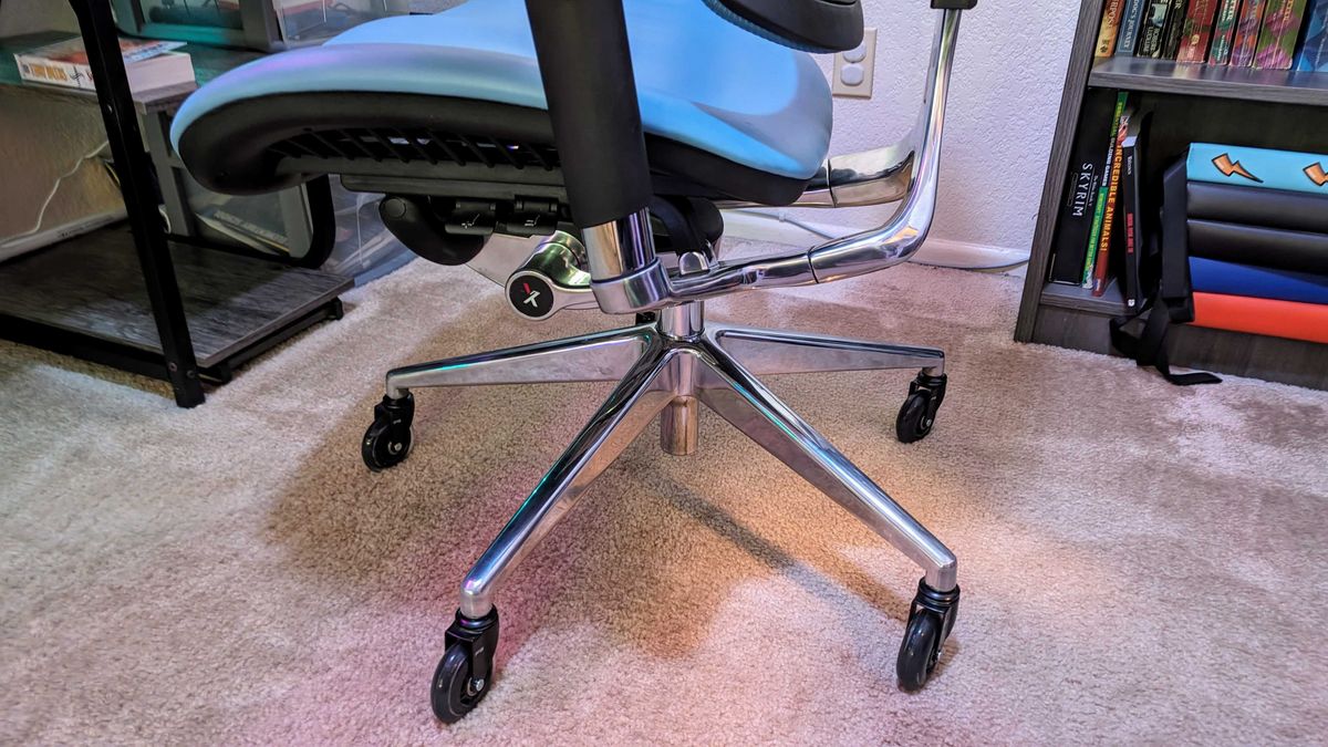X-Chair X-Tech Ultimate Executive Chair review: The definition of ...