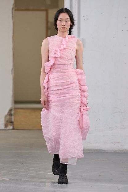 Spring Colours 2024: Every Amazing Shade You Need to Try | Who What Wear