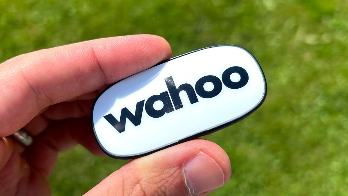 Wahoo TRACKR heart rate monitor review: A reliable, rechargeable chest ...