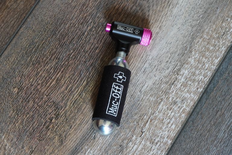 Best CO2 inflators 2025: Instant, pocket-friendly inflation | Cycling ...