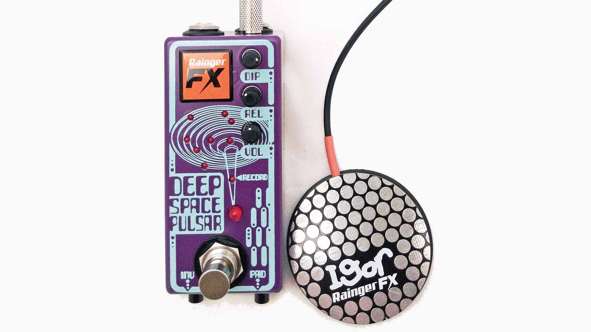 Make your guitar throb in time with Rainger FX's Deep Space Pulsar mini ...