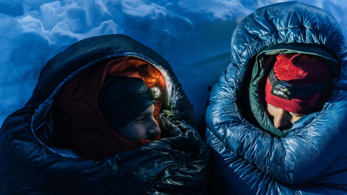 Sleeping bag temperature ratings: choose the right one | Advnture