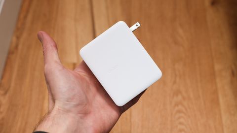 The best MacBook chargers in 2024: alternative chargers for MacBooks ...