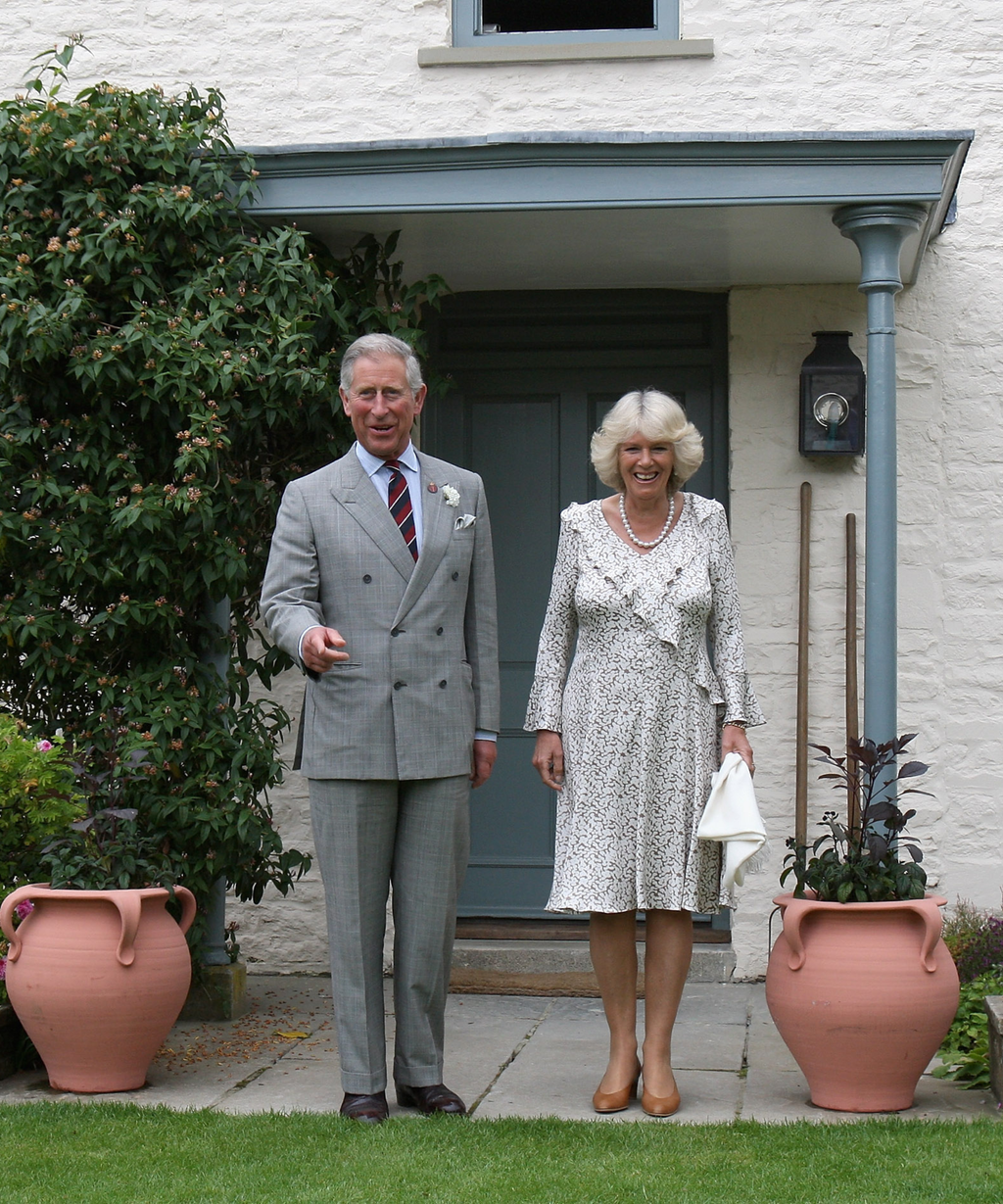 The meaning behind King Charles' front door colors | Homes and Gardens