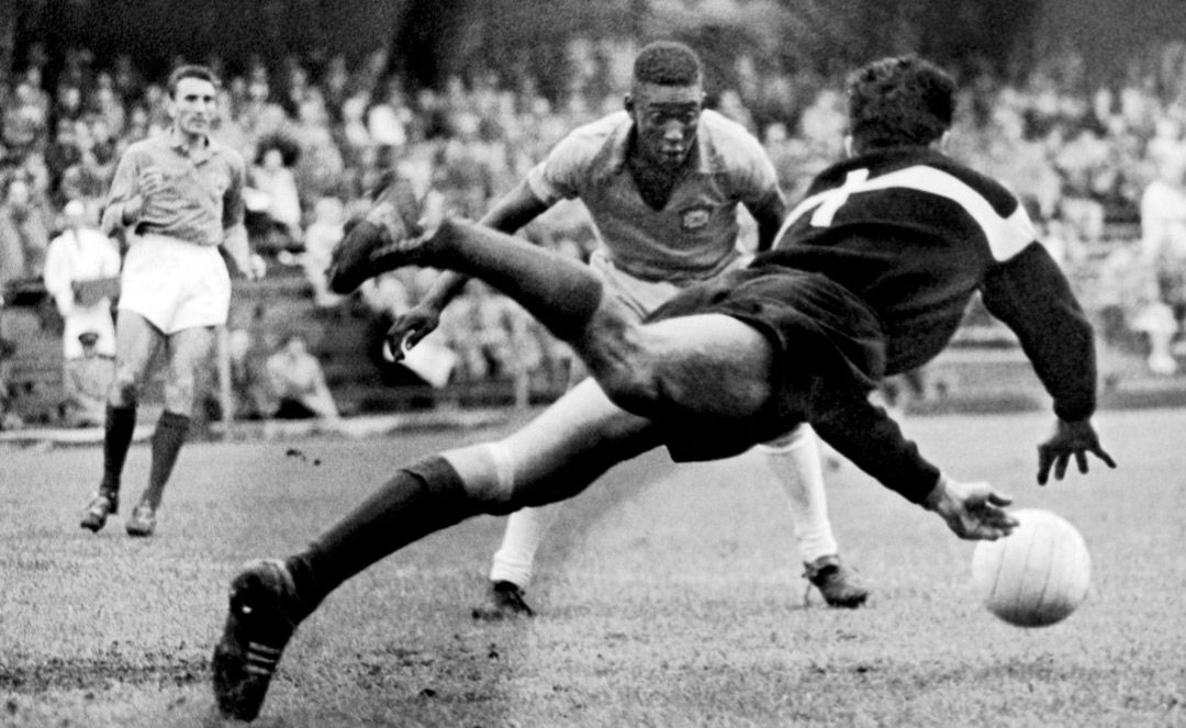 Stop! Forget everything you know about Pele – it's all wrong ...