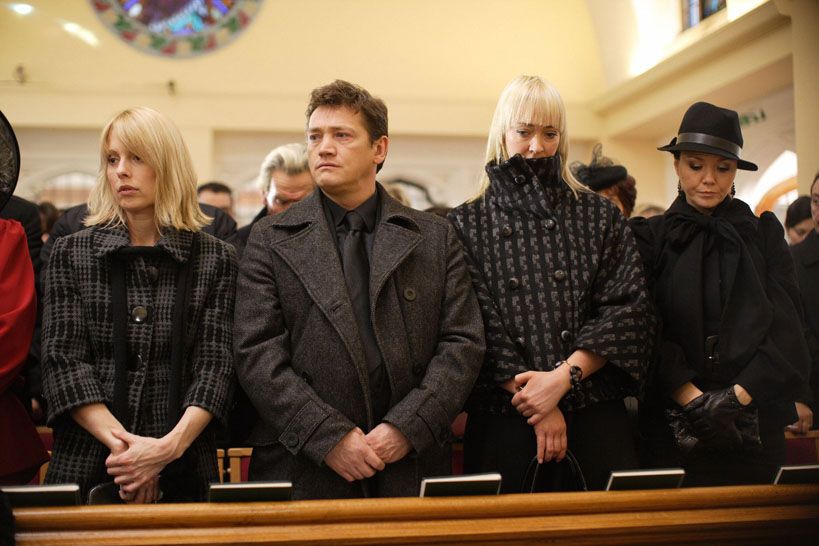 Frank Butcher is mourned | Episode | EastEnders | What's on TV | What ...