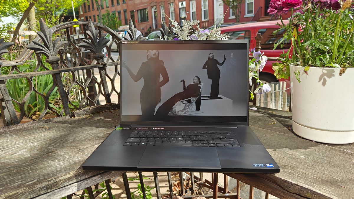 Razer Blade 18 review: One of the top 5 gaming laptops of 2023 | Laptop Mag