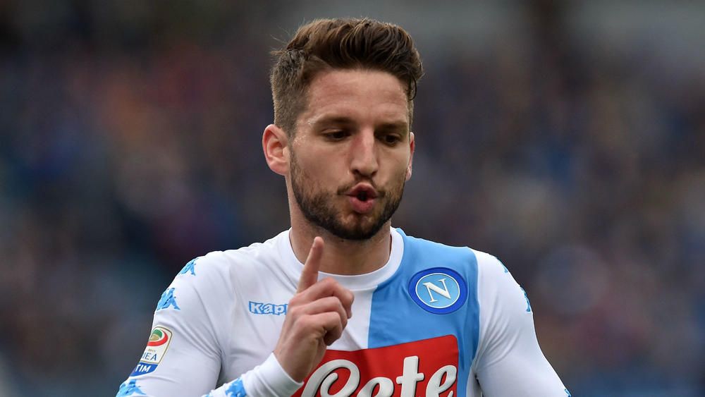 Mertens renews Napoli deal | FourFourTwo