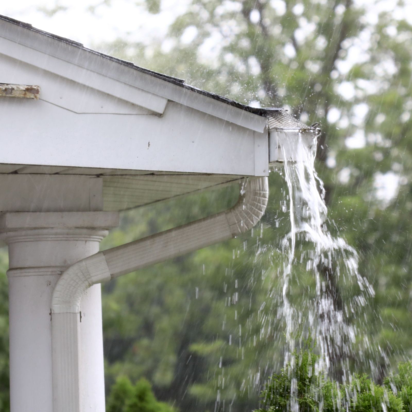 How to fix a leaky gutter and everything you need to do it | Ideal Home