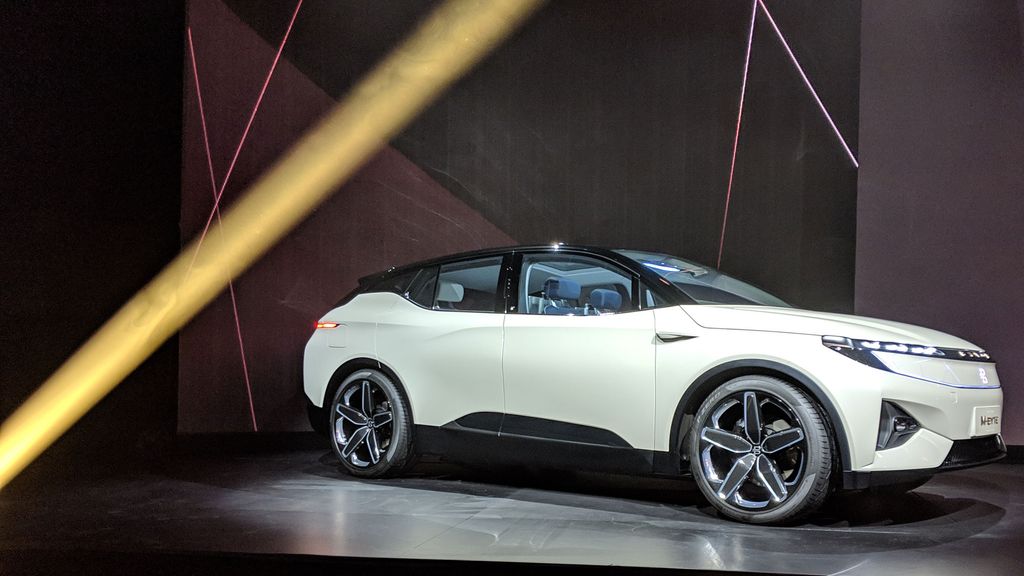 Byton confirms M-Byte car will be available in 2019 with AI, 5G and 48 ...