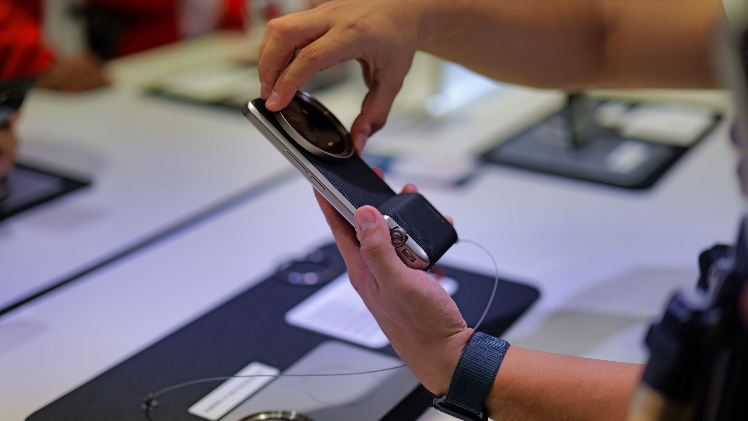 This is the smartphone photography accessory of my dreams | Digital ...