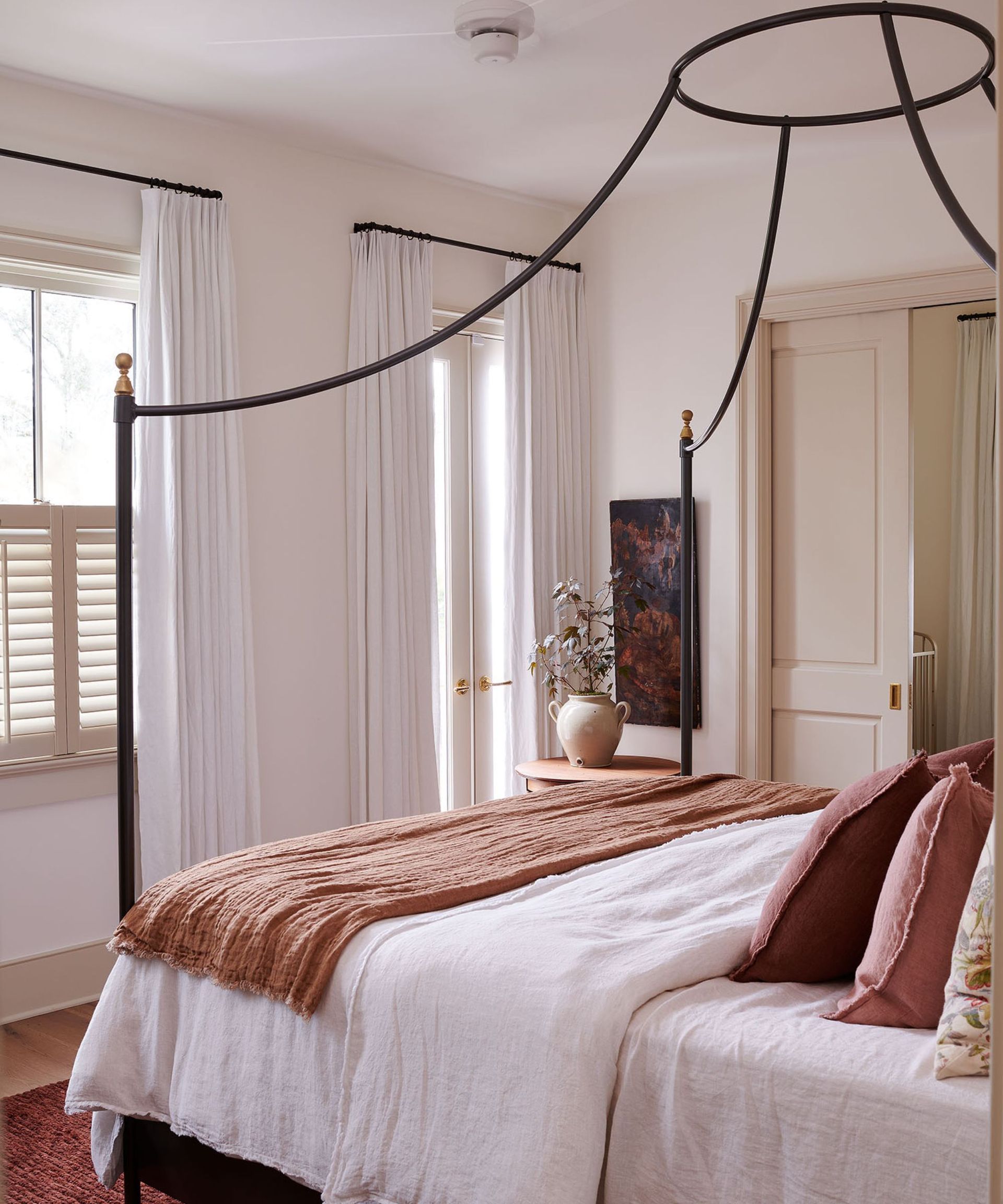 7 Nancy Meyers-inspired bedroom ideas: for a truly cozy feel | Homes ...