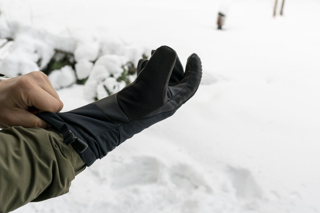 How not to get frostbite on your penis (or anywhere else) | T3